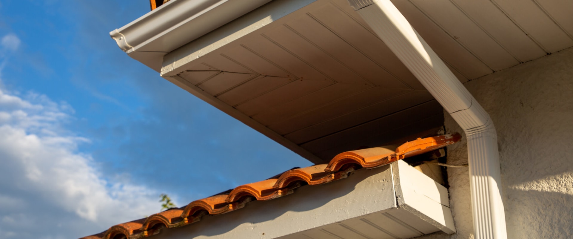 The Ultimate Guide to Choosing the Perfect Gutter System for Your Home