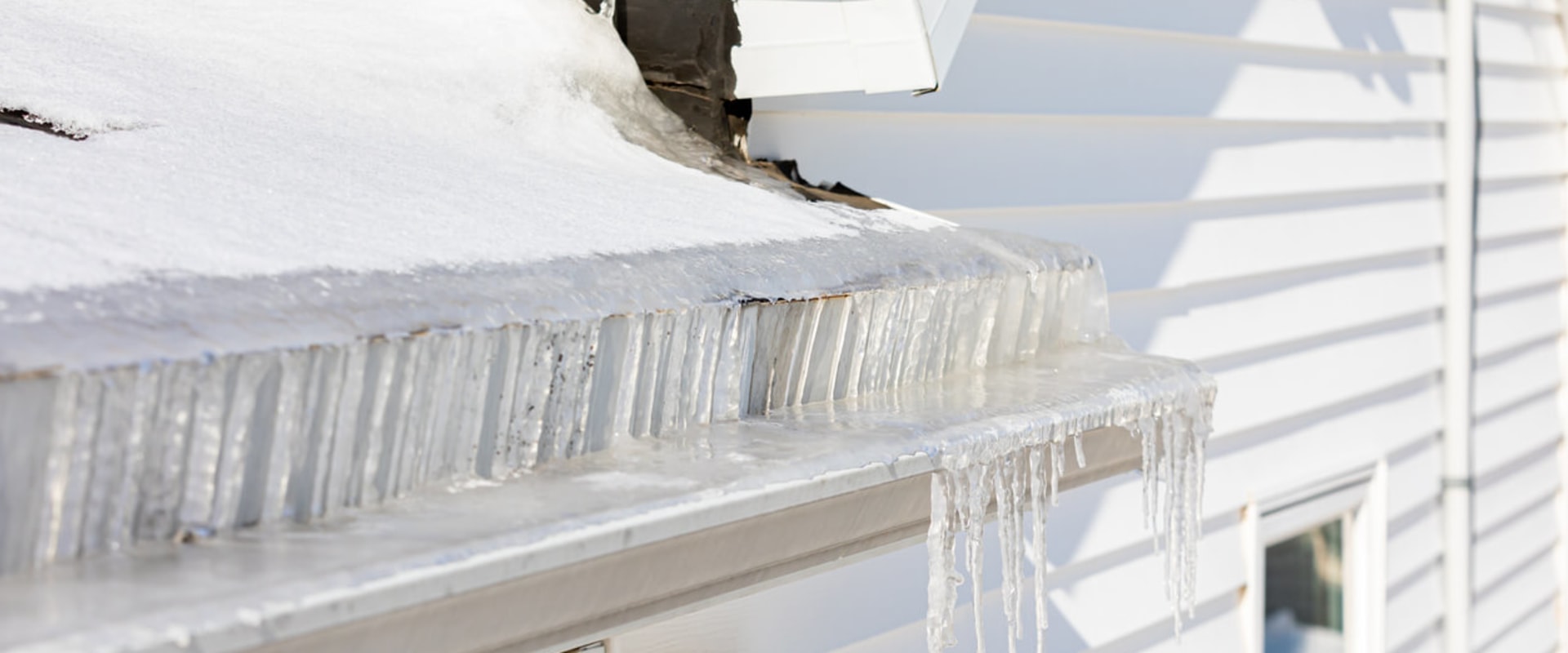 How to prevent ice dams with gutter guards?