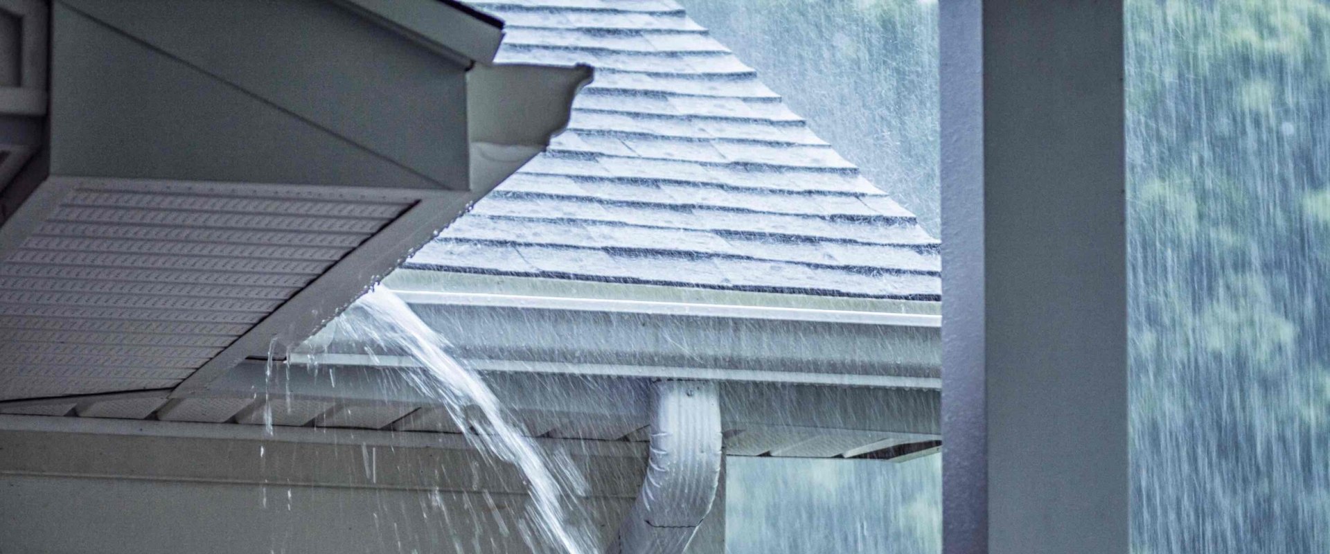 The Truth About Gutter Guards and Water Overflow